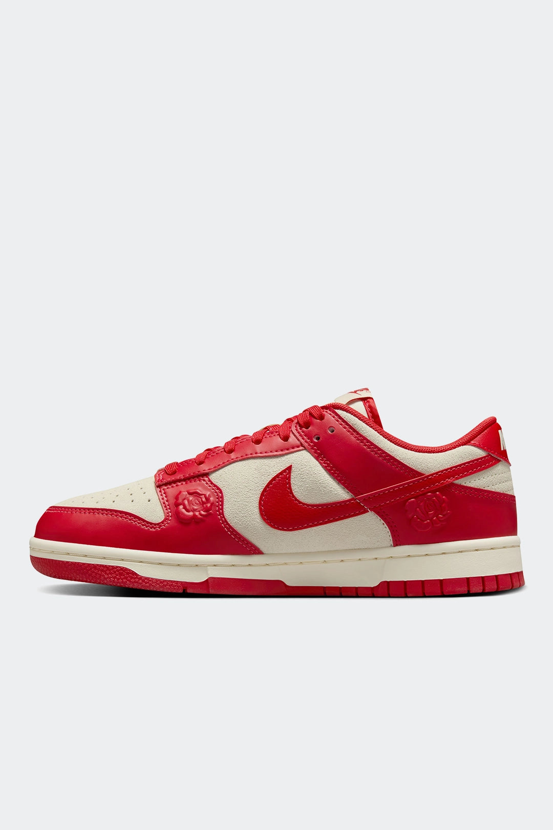 Nike Dunk Low Se Red Roses HF1986-100 | HYPE