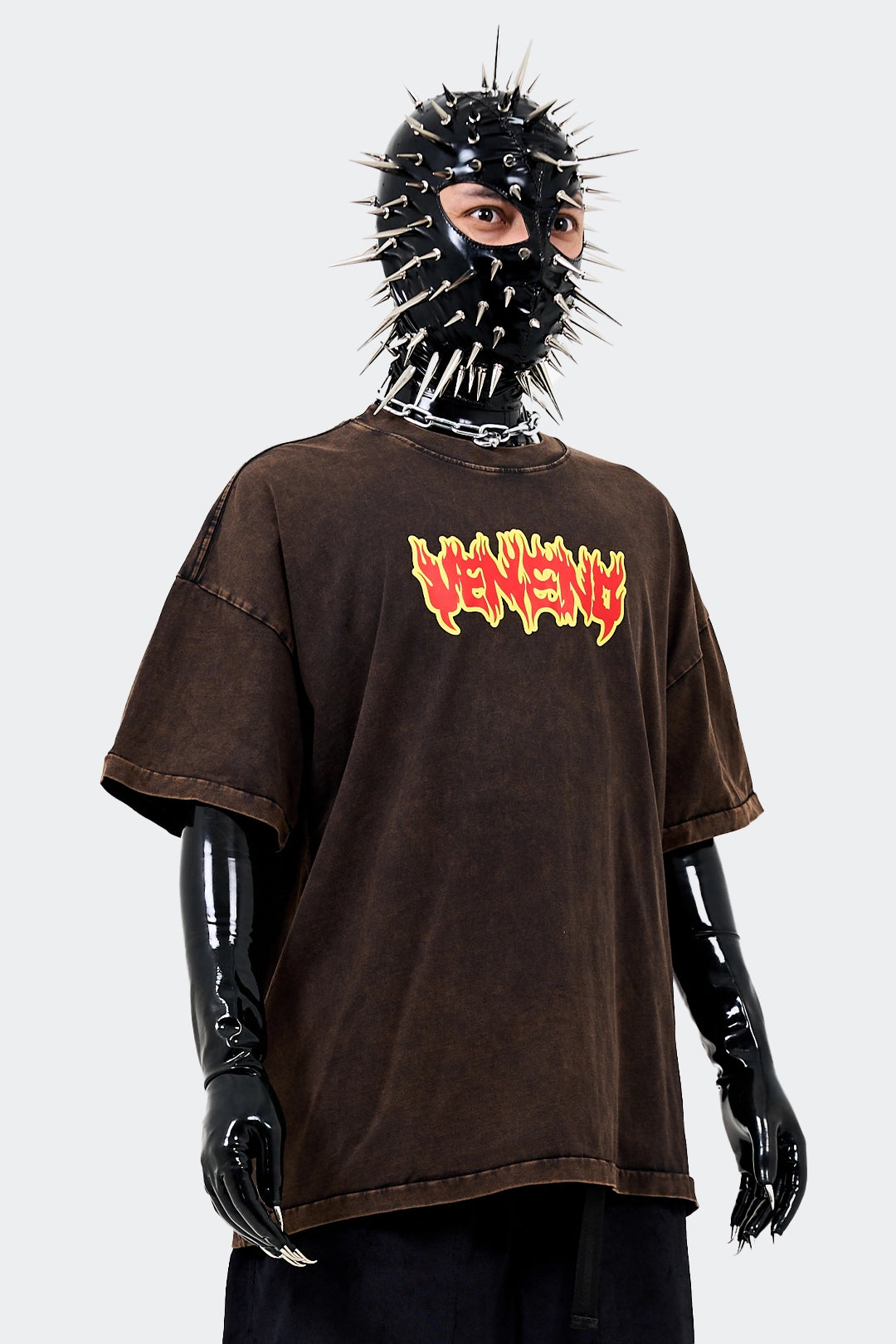 Veneno Camiseta Logo Flames Proceso | HYPE